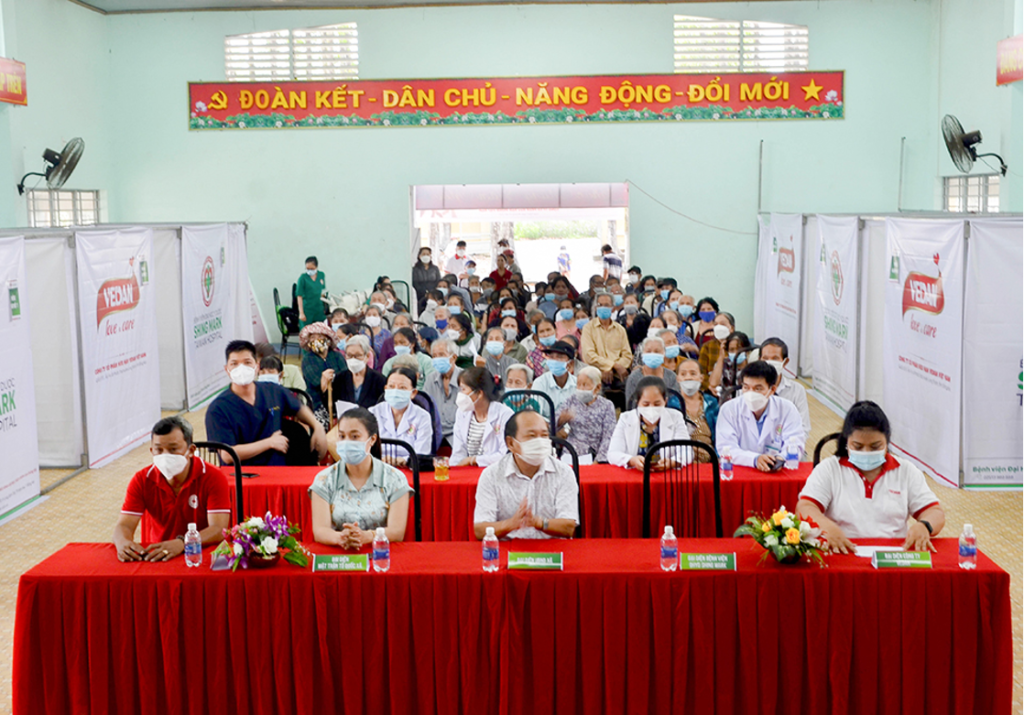 Vedan Vietnam cooperates with Shing Mark Hospital to provide free ...